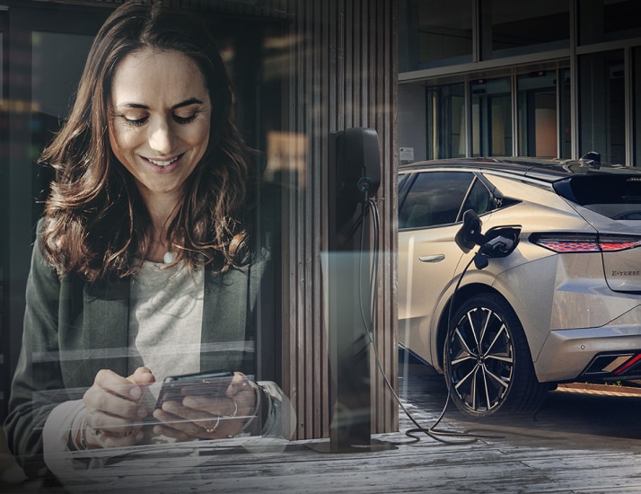 DS 7 Plug-in Hybrid SUV | Hybride Performance | DS Automobiles NL